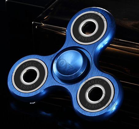 IP Blue Color PVD Coating Services , Sapphire PVD Titanium Nitride ...